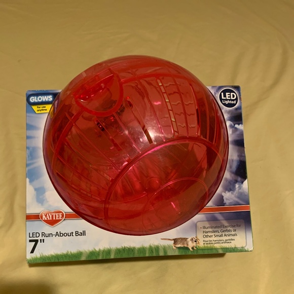 Kaytee | Small Pets | New 7 Kaytee Led Runabout Ball | Poshmark